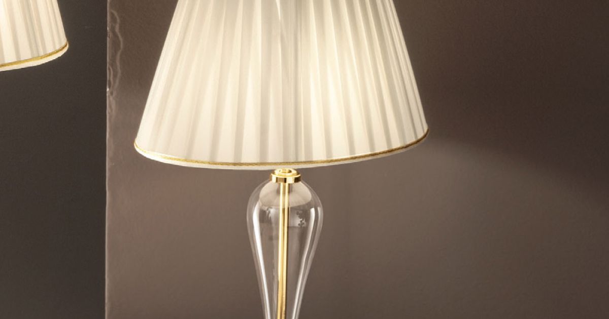 Classic Artisan Glass Table Lamp Made in Italy