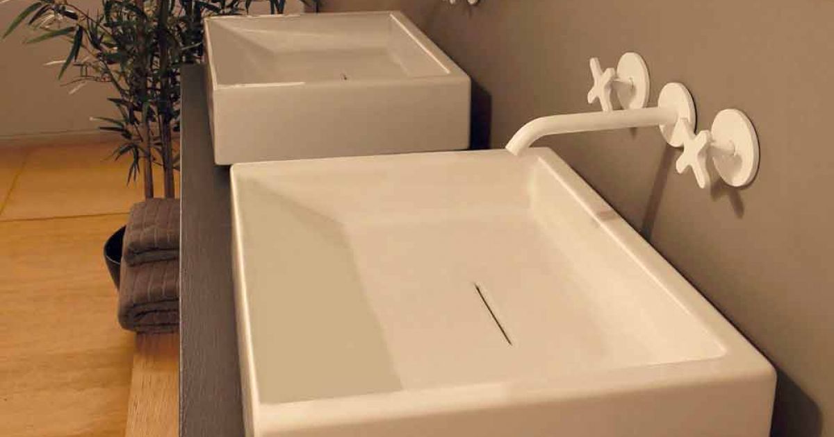 Rectangular ceramic countertop wasbasin Dalia, made in Italy