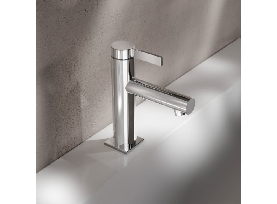 Classic Brass Single Lever Basin Mixer Tap