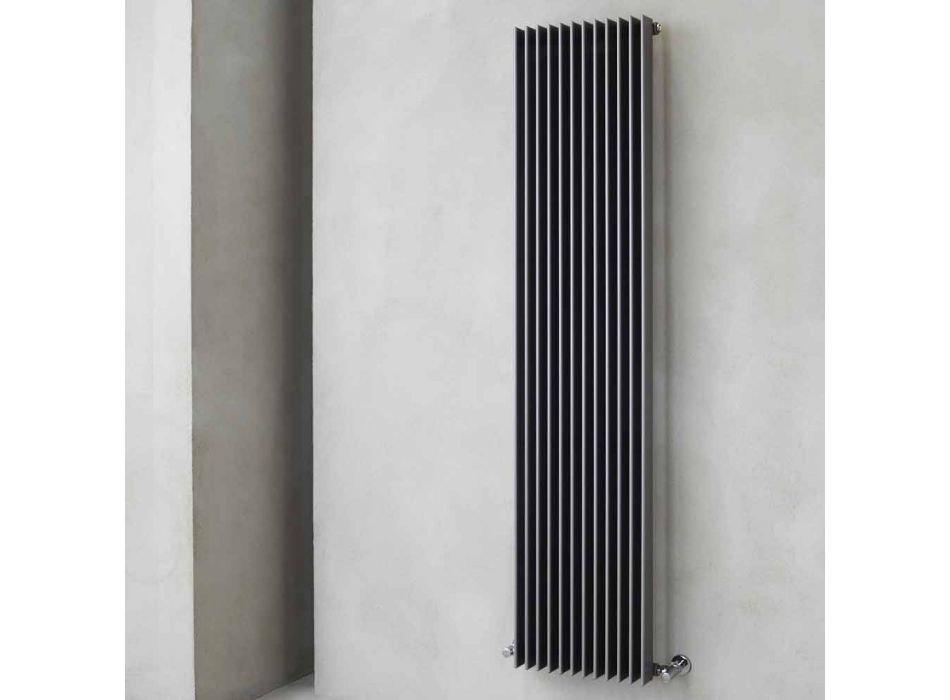 Vertical Design Wall-Mounted Steel Towel Warmer Radiator