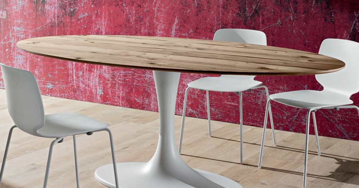 Plywood table with Made in Italy marble base, fine